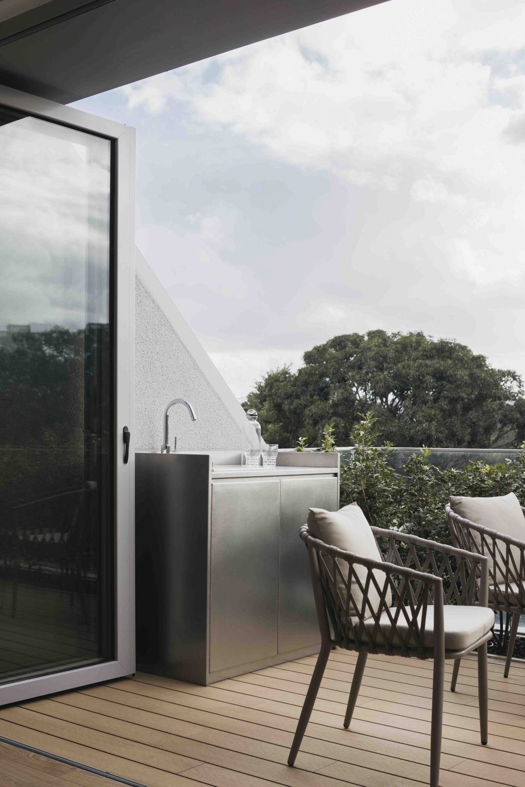 Veil House - Ming Architects